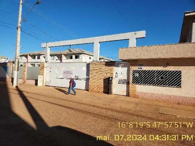 Apartamento para Venda em Valparaíso de Goiás/GO Setor de Chácaras Anhangüera B 2 Quartos