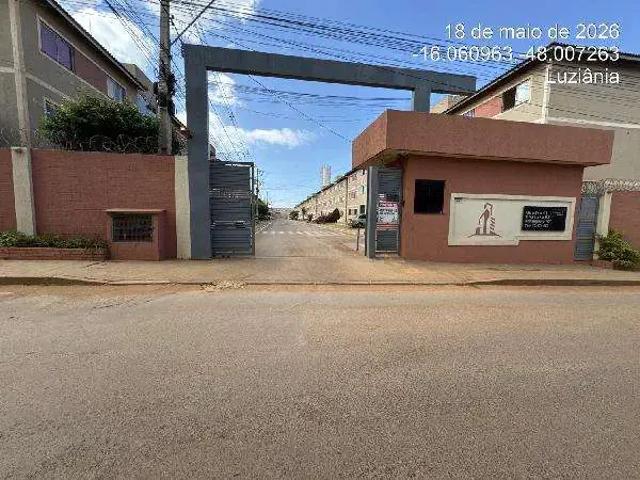 Apartamento para Venda em Valparaíso de Goiás/GO Setor de Chácaras Anhangüera C 2 Quartos