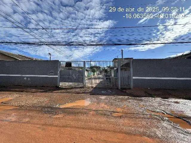 Apartamento para Venda em Valparaíso de Goiás/GO Setor de Chácaras Anhangüera C 2 Quartos