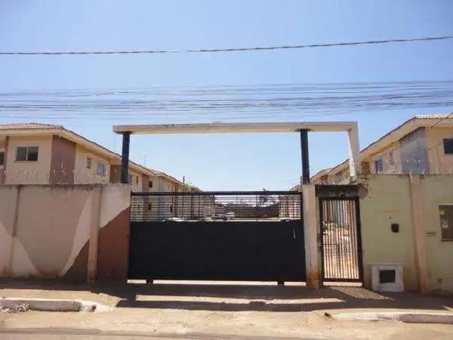 Apartamento para Venda em Valparaíso de Goiás/GO Setor de Chácaras Anhangüera C 2 Quartos