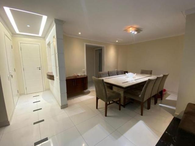 Apartamento para venda em Vila Carrão com 4 quartos, sendo 2 suítes, 160m²