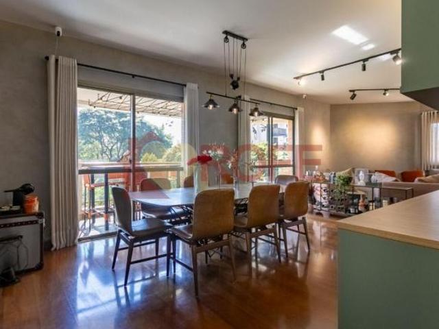 Apartamento para venda em Vila Clementino com 3 quartos, sendo 3 suítes, 3 vagas e 186m²