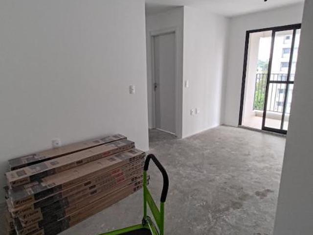 Apartamento para venda em Vila Anastácio com 3 quartos, sendo 1 suíte, 67m²