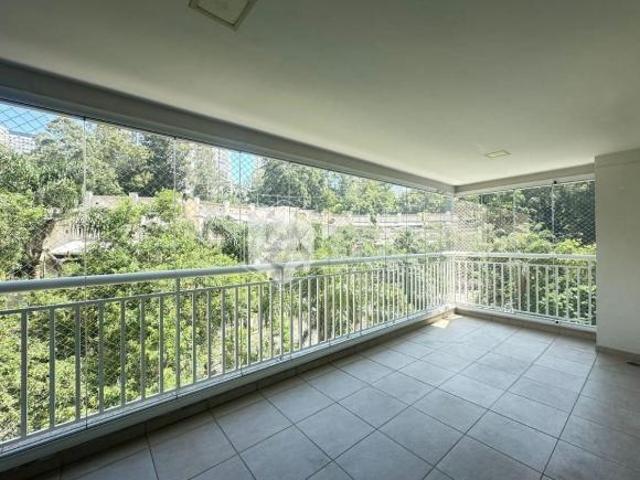Apartamento para venda em Vila Andrade com 3 quartos, sendo 1 suíte, 127m²