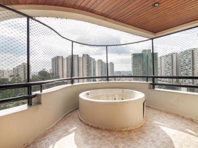 Apartamento para venda em Vila Andrade com 4 quartos, sendo 2 suítes, 162m²