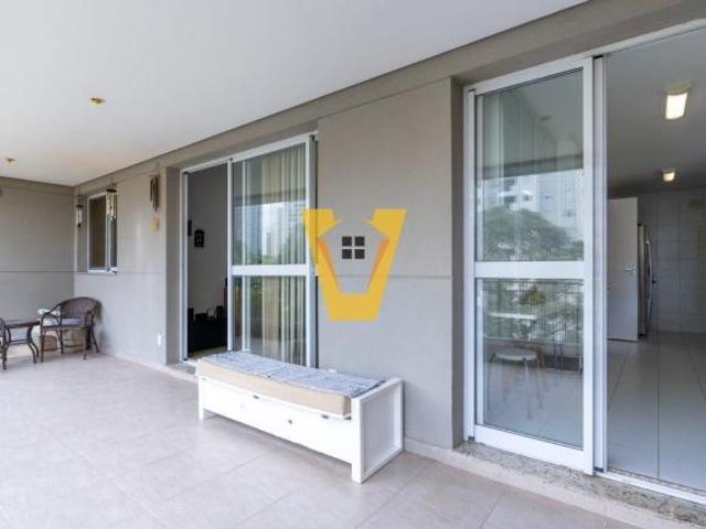 Apartamento para venda em Vila Andrade com 4 quartos, sendo 3 suítes, 170m²