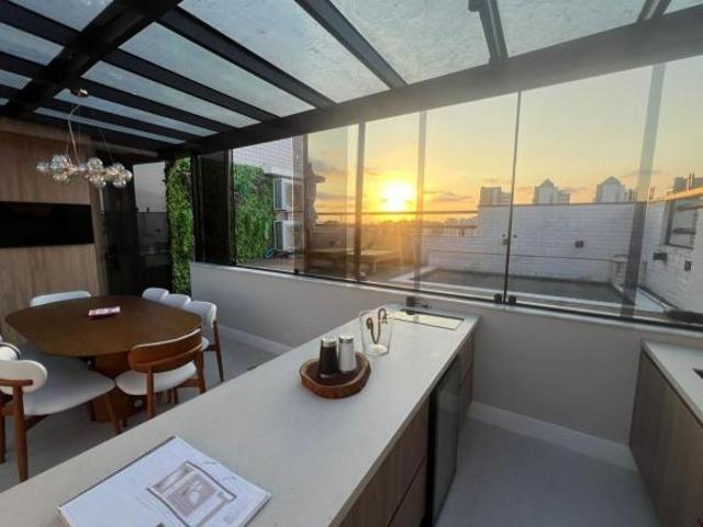 Apartamento para venda em Vila Andrade de 101.00m² com 3 Quartos, 1 Suite e 4 Garagens