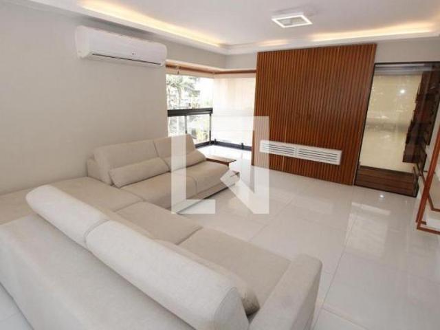 Apartamento para venda em Vila Andrade de 160.00m² com 3 Quartos, 3 Suites e 3 Garagens
