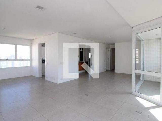 Apartamento para venda em Vila Andrade de 220.00m² com 5 Quartos, 4 Suites e 4 Garagens