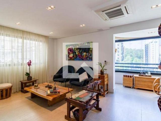Apartamento para venda em Vila Andrade de 250.00m² com 4 Quartos, 3 Suites e 5 Garagens