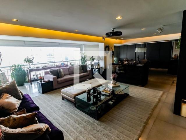 Apartamento para venda em Vila Andrade em São Paulo São Paulo de 199.00m² com 4 Quartos, 2 Suítes e 3 Garagens