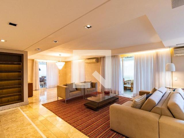 Apartamento para venda em Vila Andrade em São Paulo São Paulo de 261.00m² com 4 Quartos, 4 Suítes e 4 Garagens