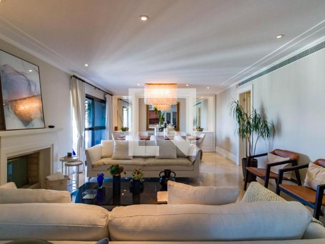 Apartamento para venda em Vila Andrade em São Paulo São Paulo de 289.00m² com 4 Quartos, 4 Suítes e 4 Garagens