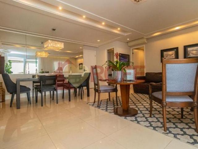 Apartamento para venda em Vila Alexandria com 3 quartos, sendo 1 suíte, 146m²