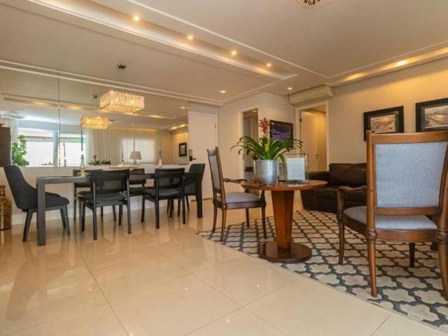 Apartamento para venda em Vila Alexandria com 3 quartos, sendo 3 suítes, 146m²