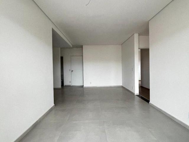 Apartamento para venda em Vila Augusta de 108.00m² com 3 Quartos, 3 Suites e 2 Garagens