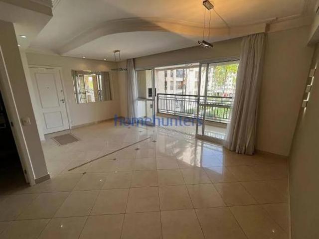 Apartamento para venda em Vila Brandina de 197.00m² com 3 Quartos e 3 Suites