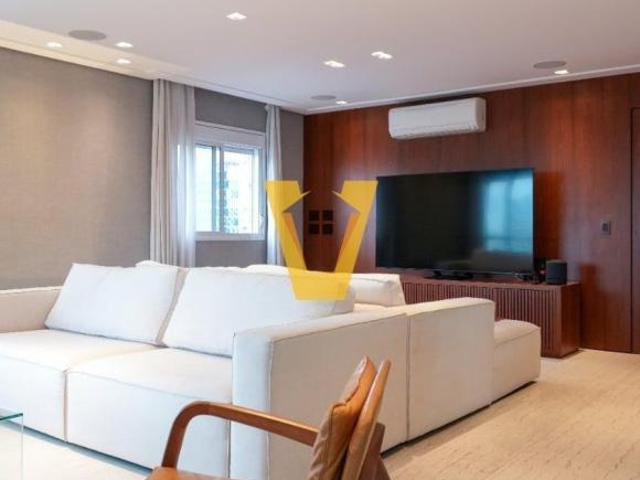Apartamento para venda em Vila Gertrudes com 3 quartos, sendo 3 suítes, 165m²