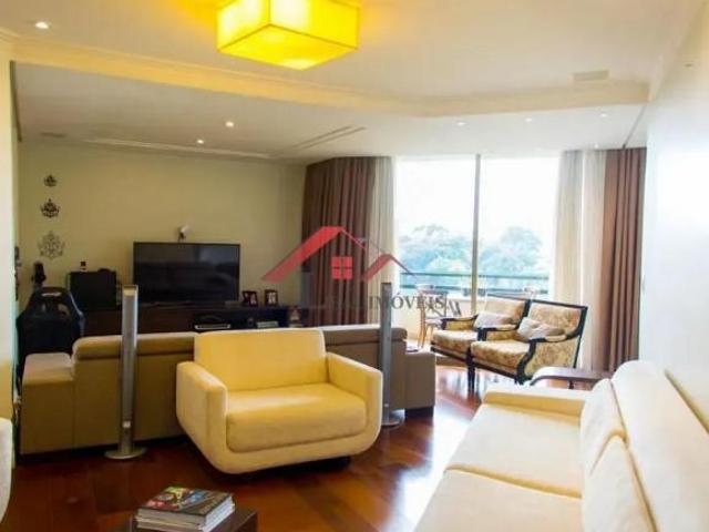 Apartamento para venda em Vila Gilda de 248.00m² com 3 Quartos, 1 Suite e 3 Garagens