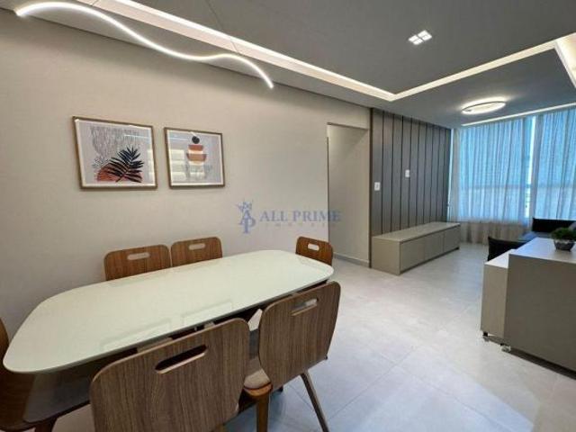 Apartamento para venda em Vila Guilhermina de 67.00m² com 2 Quartos, 1 Suite e 2 Garagens