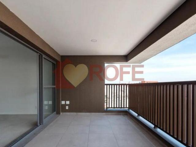 Apartamento para venda em Vila Gumercindo com 3 quartos, sendo 2 suítes, e 2 vagas151m²