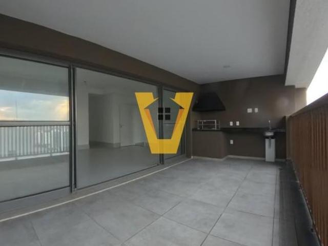 Apartamento para venda em Vila Gumercindo com 3 quartos, sendo 3 suítes, 151m²