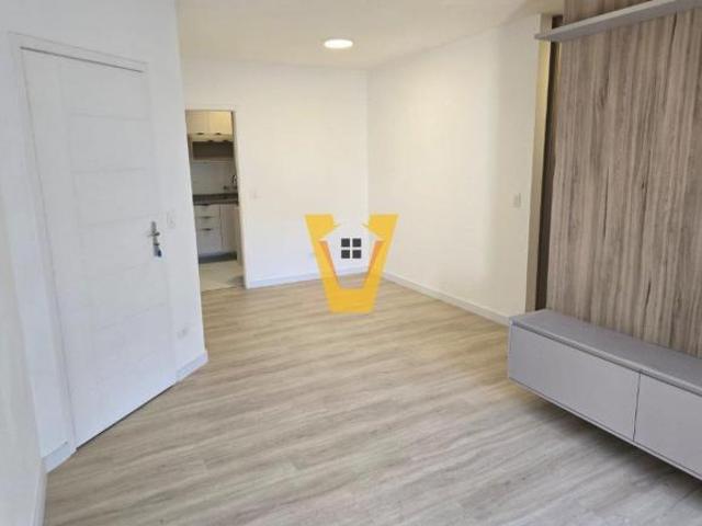 Apartamento para venda em Vila Gumercindo com 4 quartos, sendo 2 suítes, 108m²