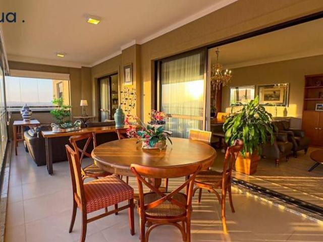 Apartamento para venda em Vila Do Golfe de 168.00m² com 3 Quartos, 3 Suites e 3 Garagens