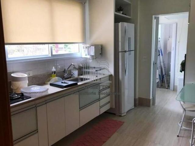 Apartamento para venda em Vila Itapura de 112.00m² com 3 Quartos, 1 Suite e 2 Garagens