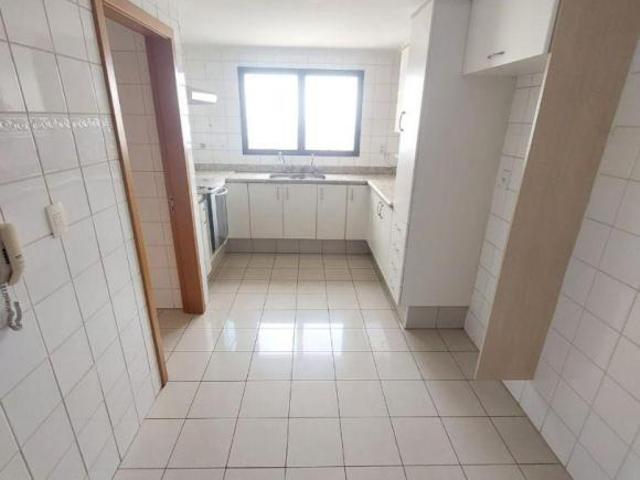 Apartamento para venda em Vila João Godói de 150.00m² com 3 Quartos, 1 Suite e 2 Garagens