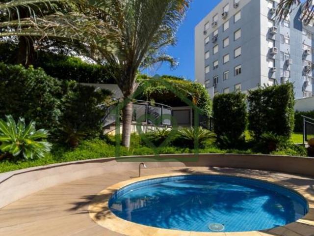 Apartamento para venda em Vila Jardim de 185.00m² com 2 Quartos, 1 Suite e 3 Garagens