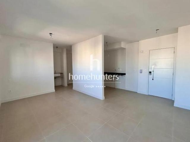 Apartamento para venda em Vila Lídia de 57.00m² com 1 Quarto, 1 Suite e 1 Garagem