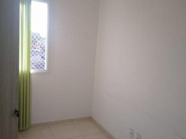 Apartamento para venda em Vila Lutfalla de 45.00m² com 2 Quartos e 1 Garagem