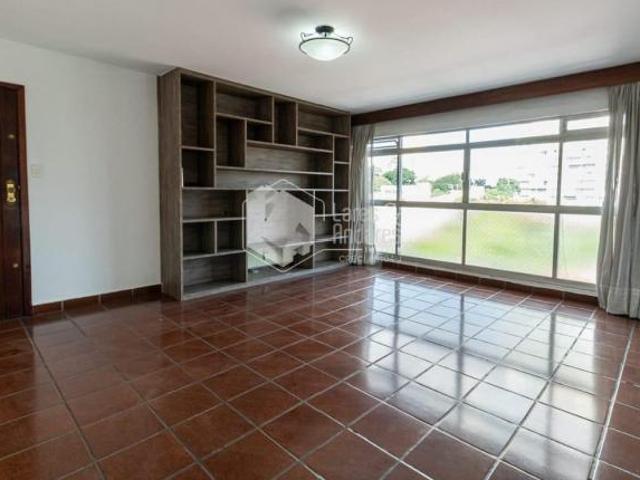 Apartamento para venda em Vila Madalena com 3 quartos, sendo 1 suíte, 108m²