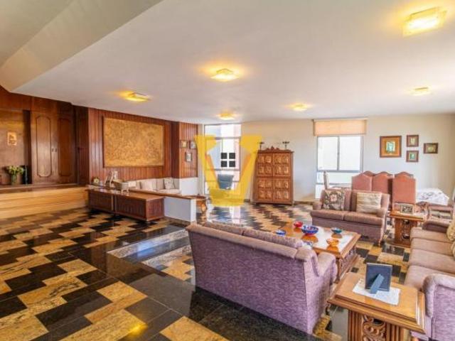 Apartamento para venda em Vila Madalena com 3 quartos, sendo 1 suíte, 287m²