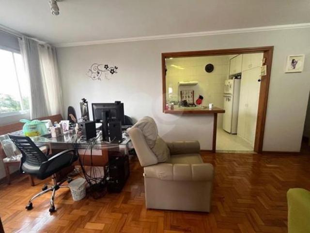 Apartamento para venda em Vila Madalena de 70.00m² com 2 Quartos, 1 Suite e 1 Garagem