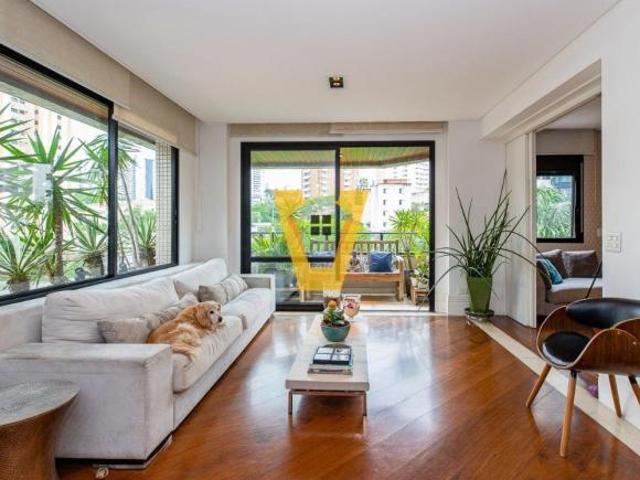 Apartamento para venda em Vila Mariana com 3 quartos, sendo 3 suítes, 205m²
