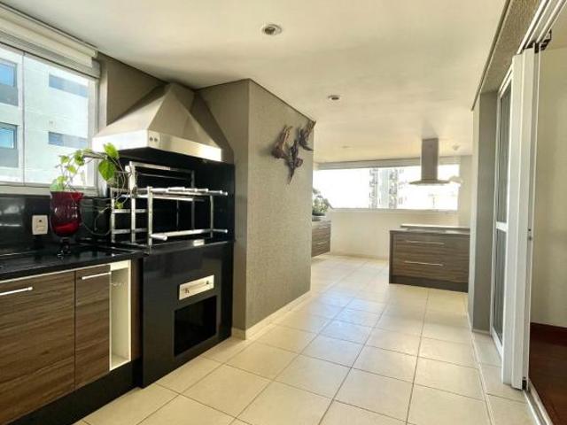 Apartamento para venda em Vila Mariana com 4 quartos, sendo 4 suítes, 250m²