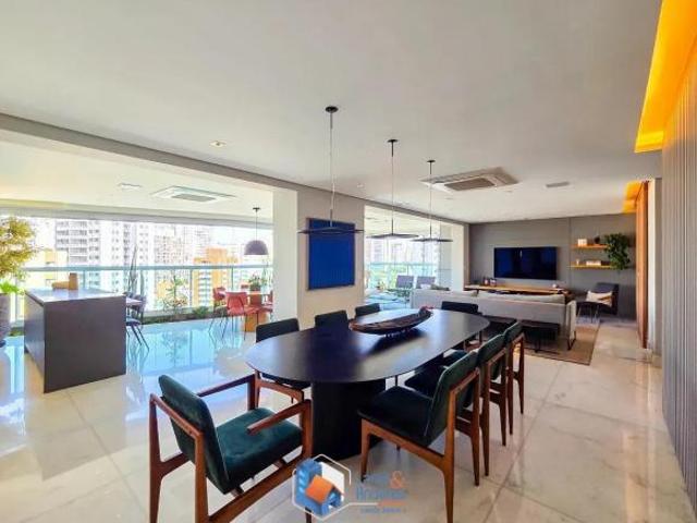 Apartamento para venda em Vila Mariana com 4 quartos, sendo 4 suítes, 215m²