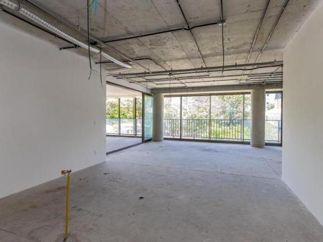 Apartamento para venda em Vila Nova Conceição com 3 quartos, sendo 3 suítes, 204m²