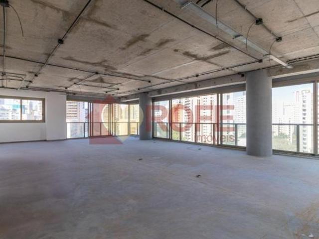 Apartamento para venda em Vila Nova Conceição com 3 quartos, sendo 3 suítes, 352m²