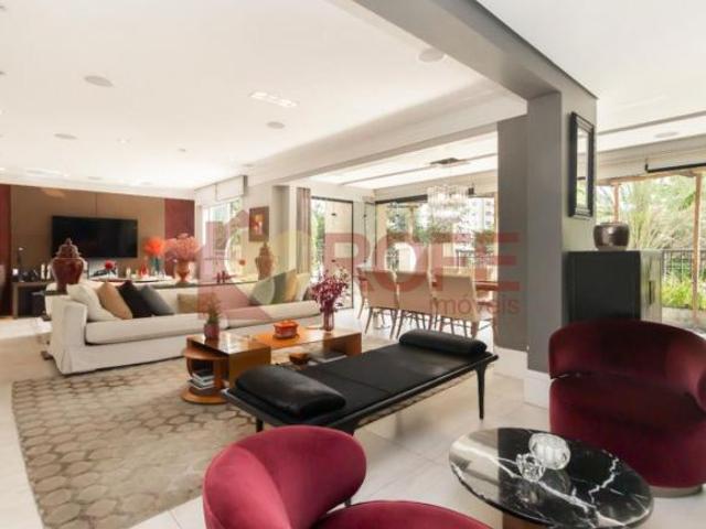 Apartamento para venda em Vila Nova Conceição com 4 quartos, sendo 4 suítes, 246m²