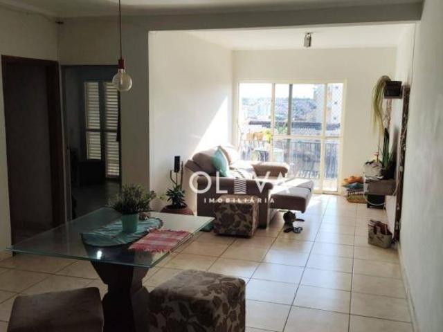Apartamento para venda em Vila São Manoel de 130.00m² com 3 Quartos, 1 Suite e 2 Garagens