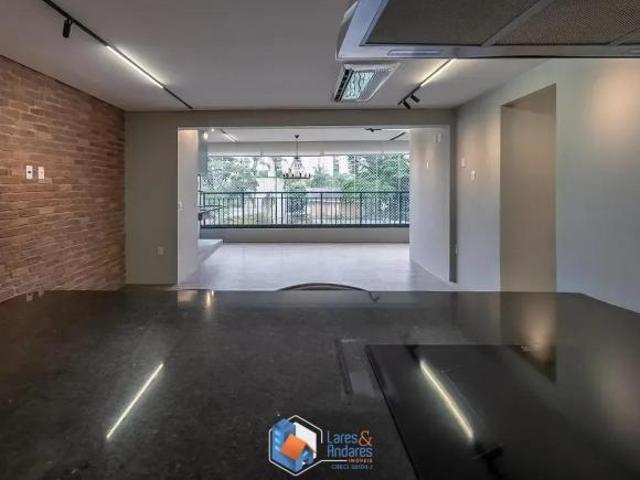 Apartamento para venda em Vila Sofia com 3 quartos, sendo 3 suítes, 123m²
