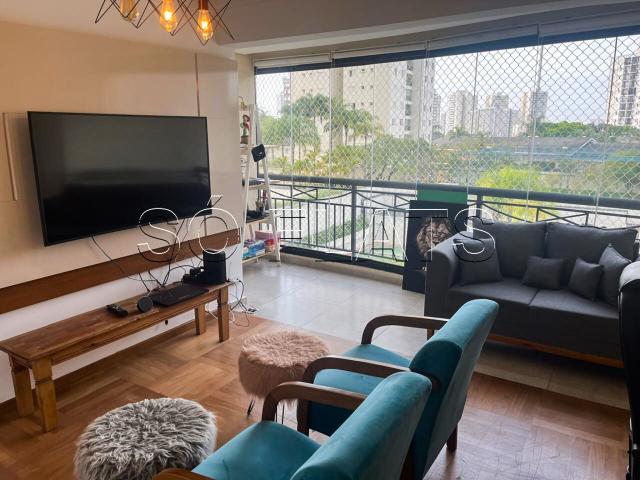 Apartamento para venda em Vila Sofia em São Paulo São Paulo de 85.00m² com 3 Quartos, 1 Suíte e 2 Garagens
