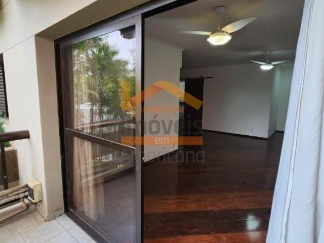 Apartamento para venda em Vila Santo Antônio de 129.00m² com 3 Quartos, 1 Suite e 2 Garagens