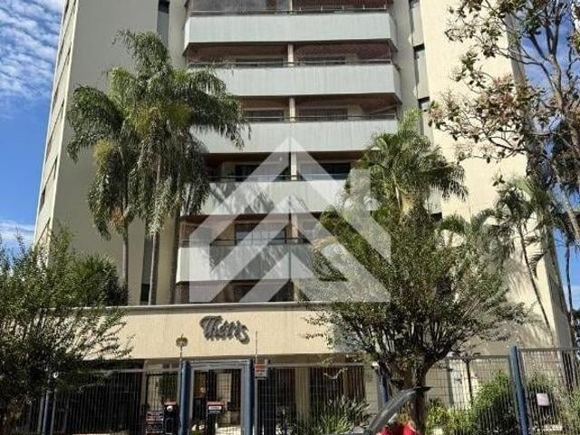 Apartamento para venda em Vila Santo Antônio de 156.00m² com 3 Quartos, 1 Suite e 2 Garagens