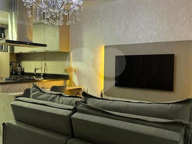 Apartamento para venda em Vila Scarpelli de 44.00m² com 2 Quartos e 1 Garagem