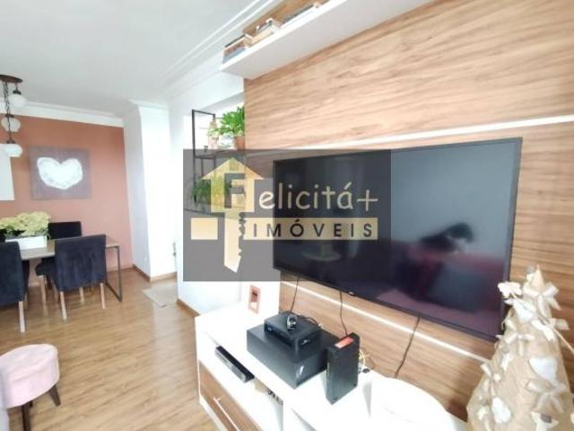 Apartamento para venda em Vila Silva Ribeiro de 50.00m² com 2 Quartos e 1 Garagem