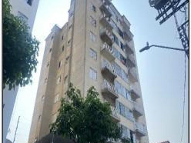 Apartamento para venda em Vila Silviania de 68.00m² com 2 Quartos e 2 Garagens